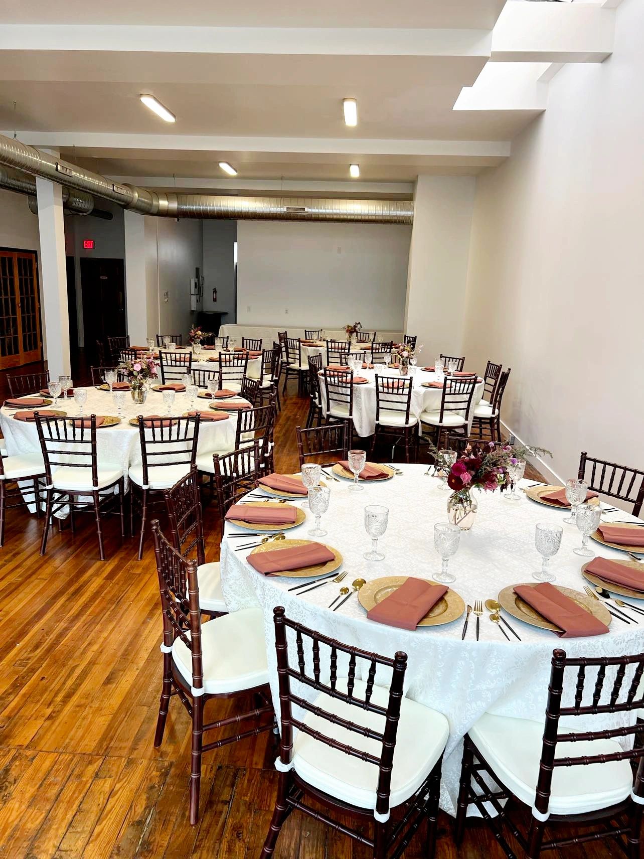 KR Events & Designs LLC - Event Halls, Event Space, Party Venues