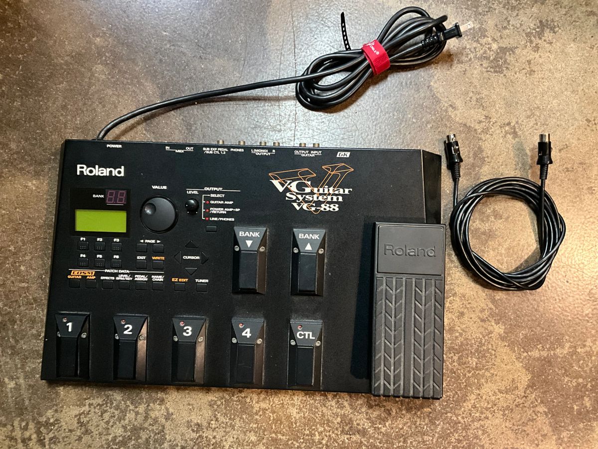 Roland VG-88 guitar modeling system excellent condition made in Japan ...