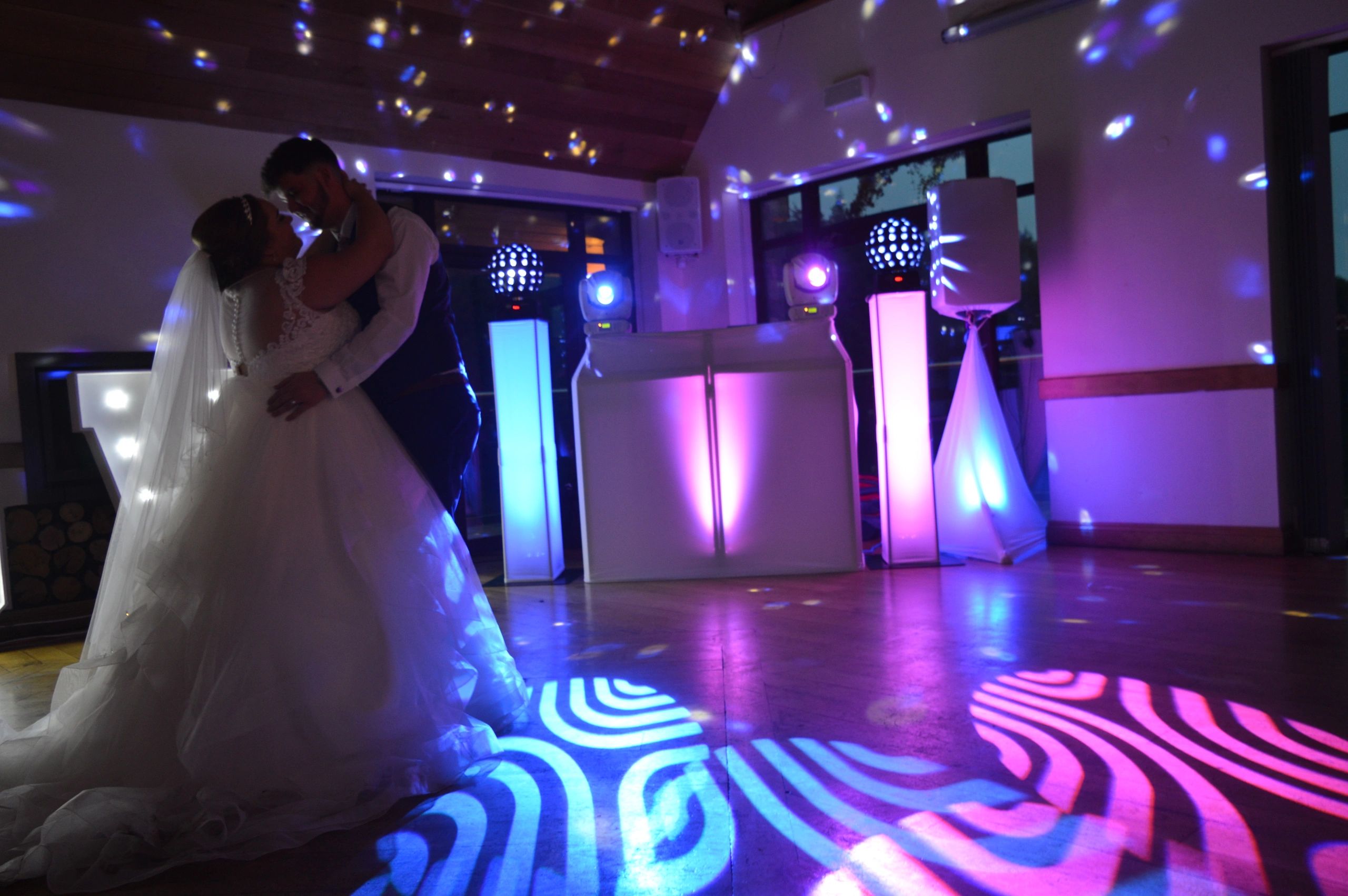Wedding Disco Wales - Dj, Wedding, Disco