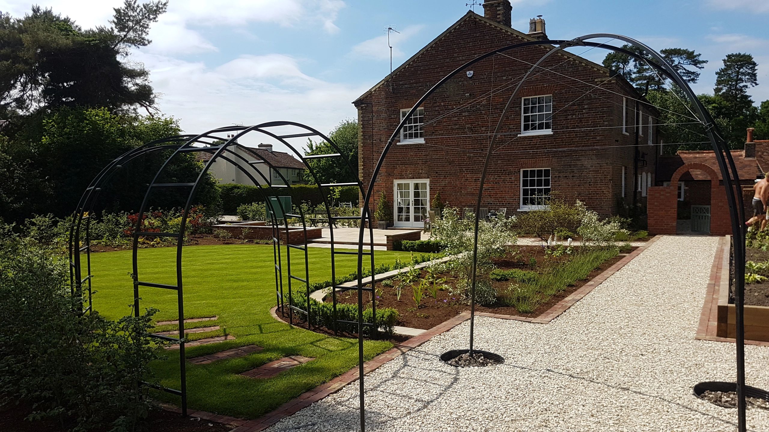 George HUGH LANDSCAPE CONTRACTors