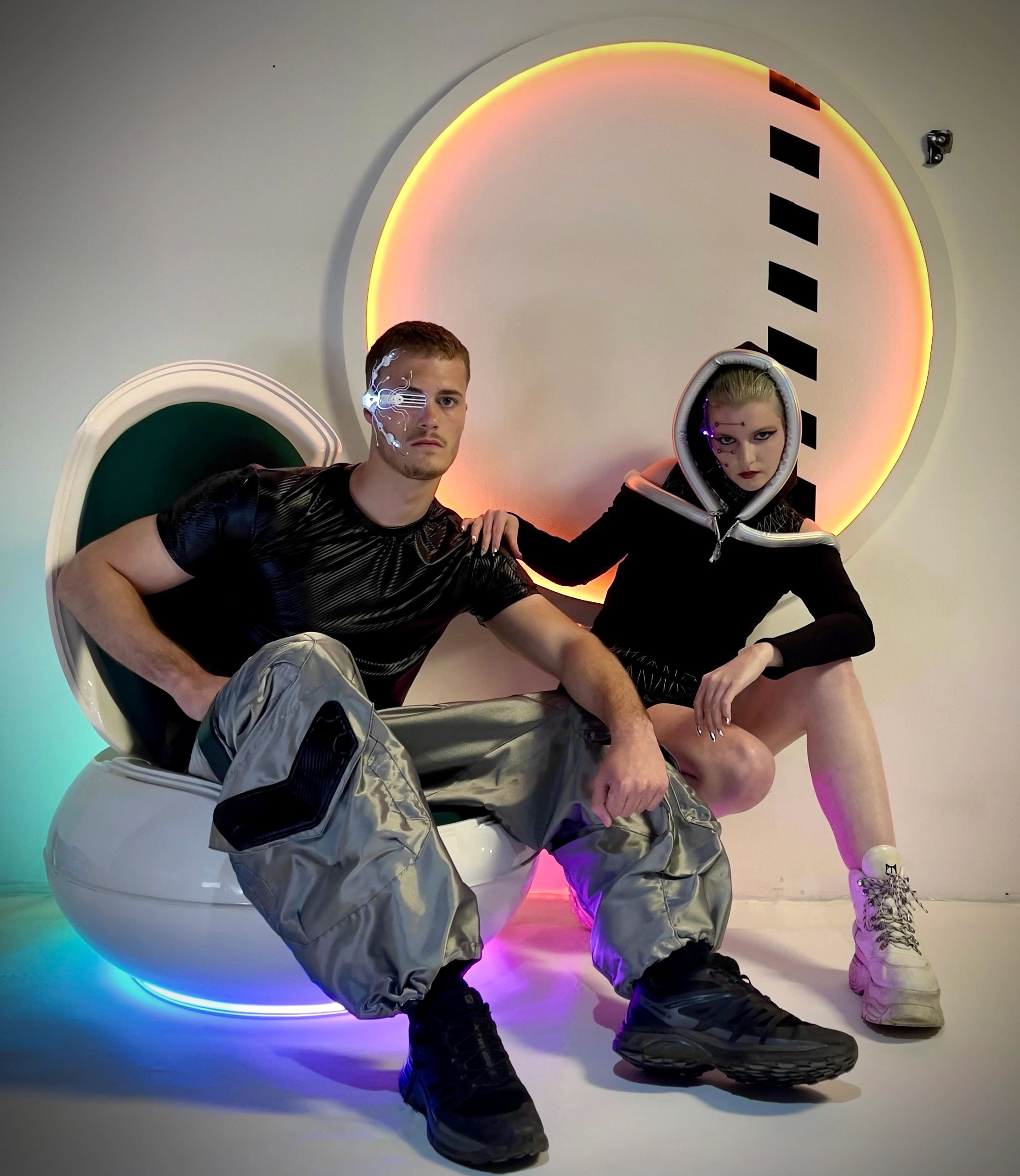 Dominic Elvin Design - Cyberpunk Head Sets, Art and Design, Futuristic ...