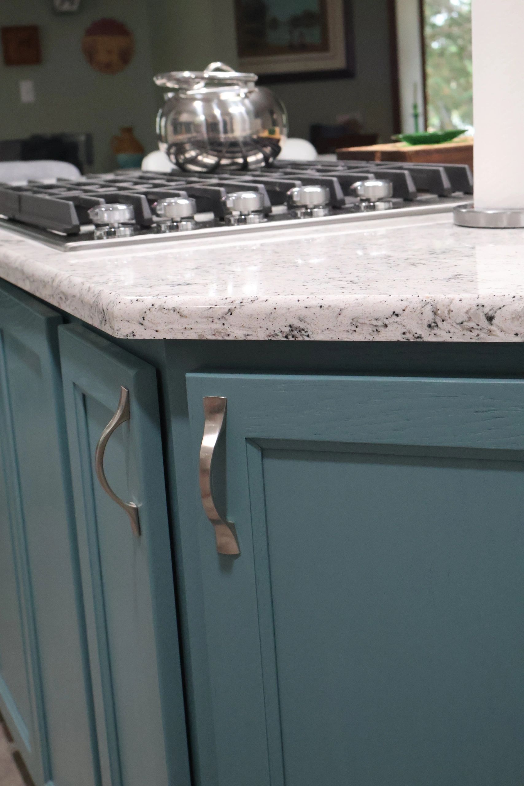 Kitchen Cabinets | Creative Designs in Cabinetry