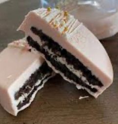 Chocolate Covered Oreos - Box of 12