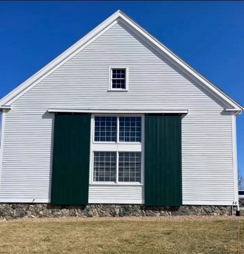The White Barn