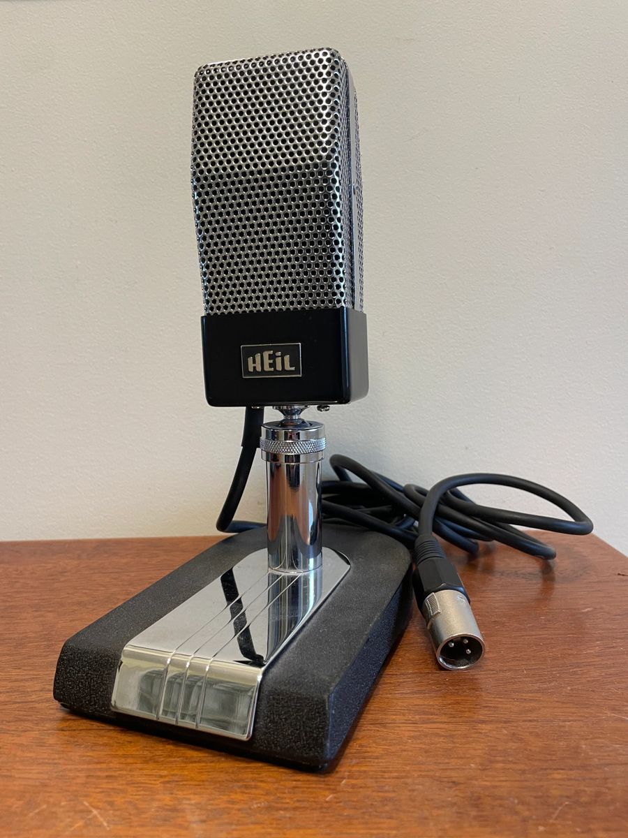 Heil - Commemorative Rock Hall Classic Microphone - Chrome - Retro Look.