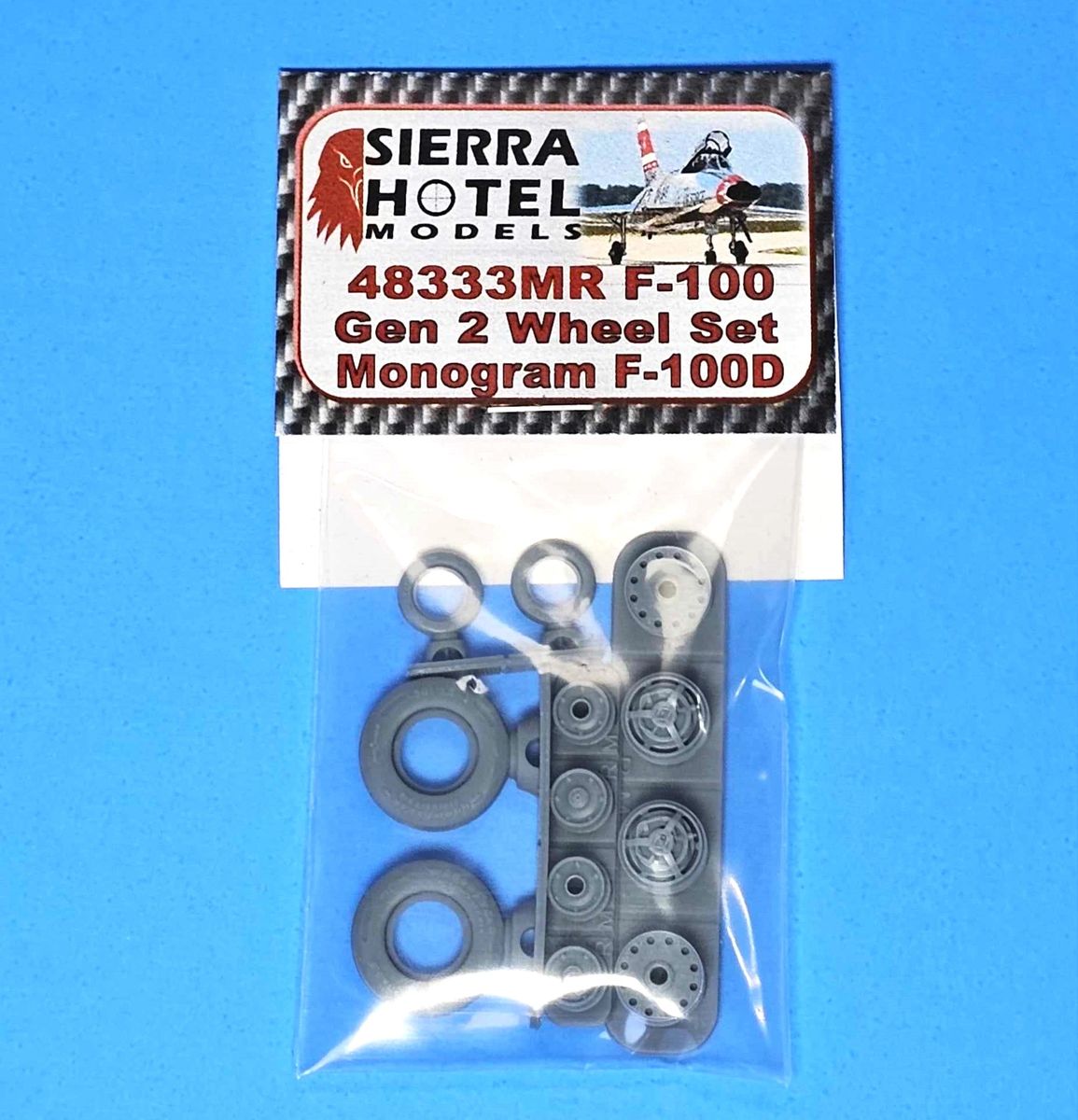 48333MR F-100 Wheel & Tire Set: Monogram