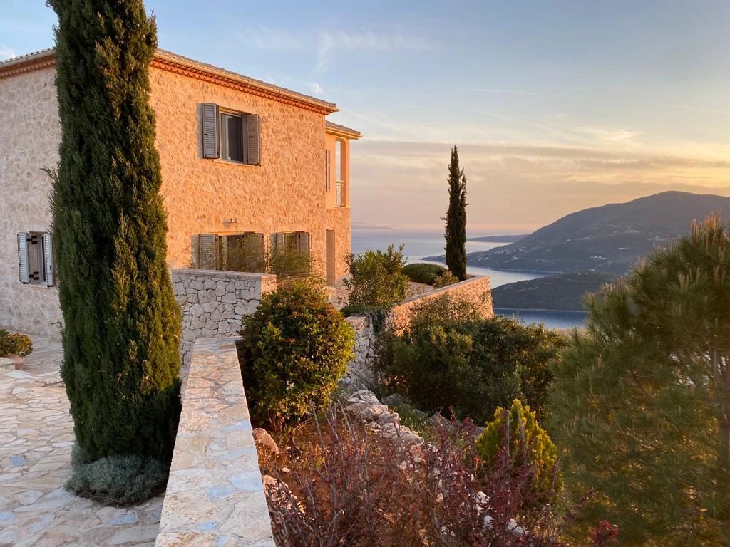 Ortikia Holiday Rentals