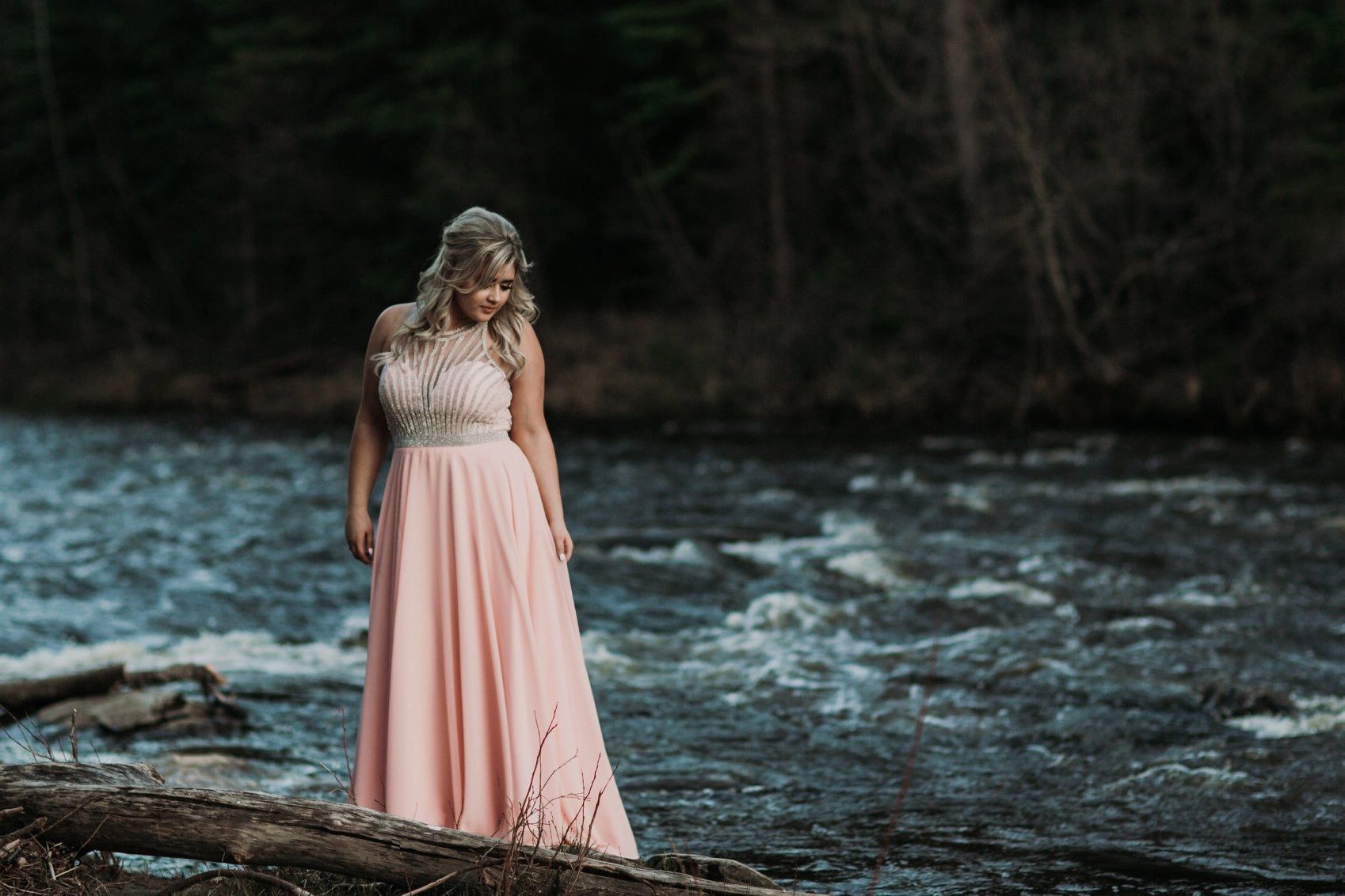 Beautifully Bronzed Sunless Tanning