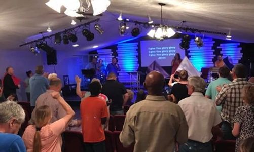 FreeLife Church's passion is to provide a place where people can LOVE ...