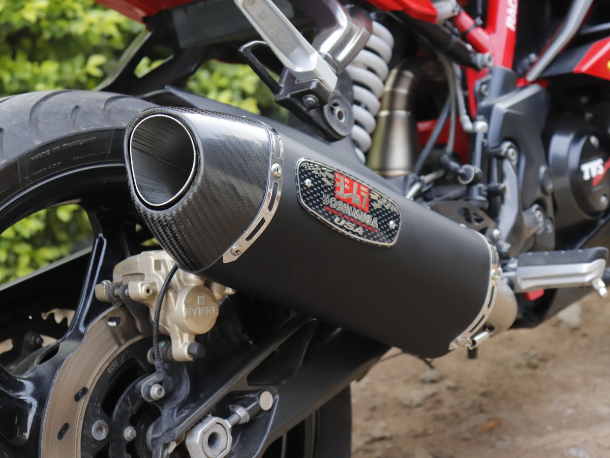 Yoshimura R-77 Slip-On Muffler BMW/APACHE 310RR bend pipe