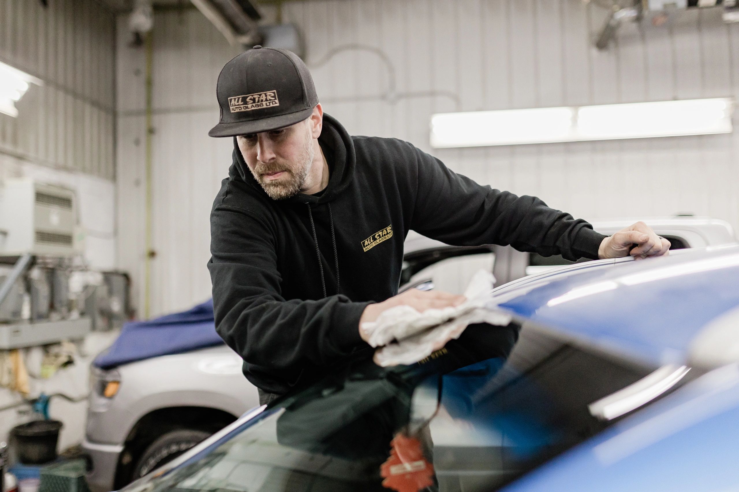 Expert Windshield Replacement Services