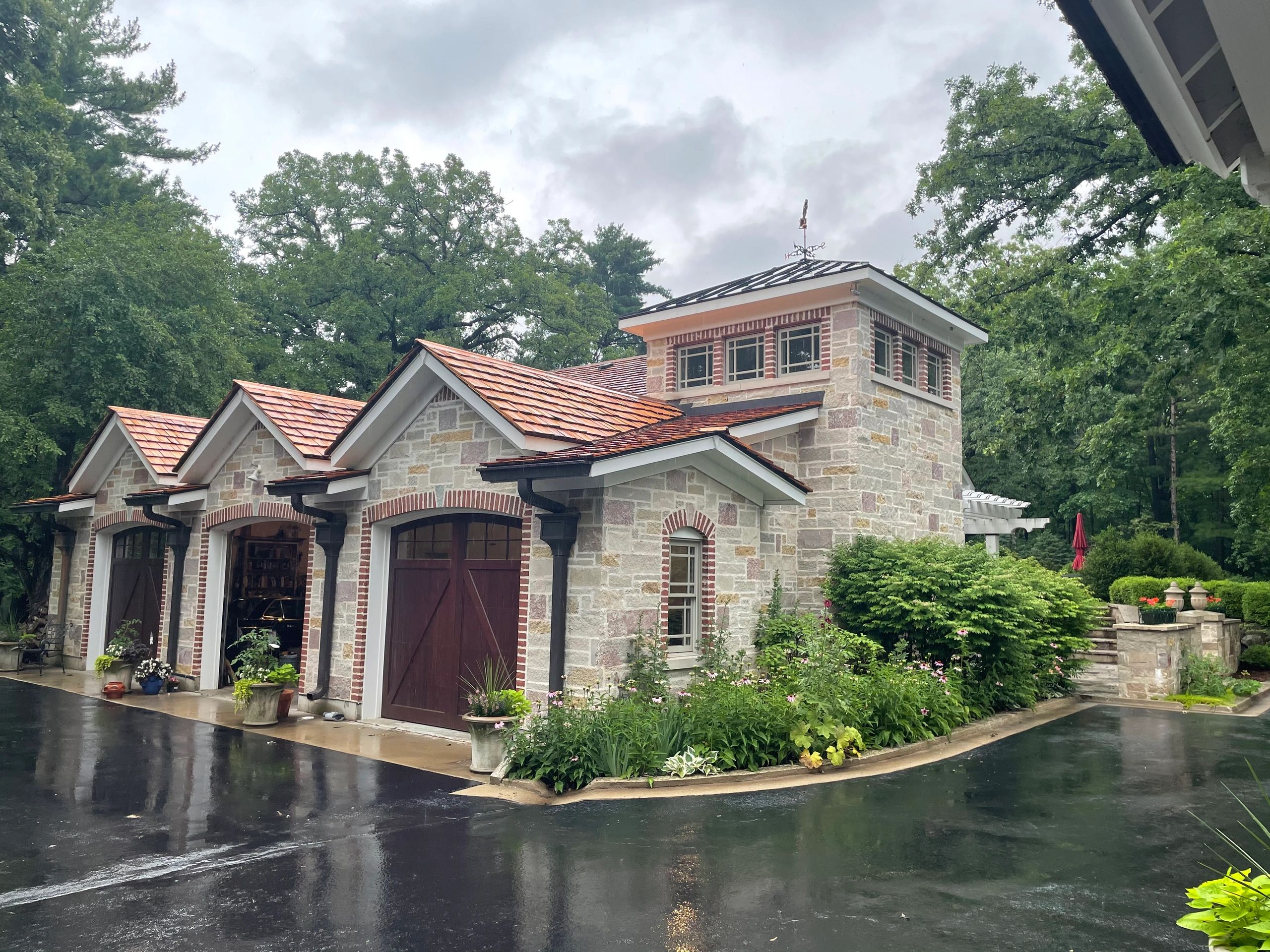 EAGLE LANDSCAPE & EXCAVATING LLC. in Barrington, Illinois