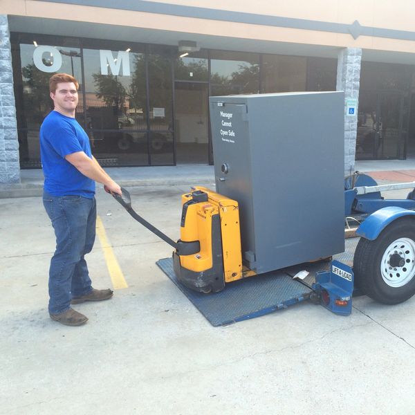 Greater Houston, Safe Moving - GOODMAN SAFE & LOCK - Sugar Land, Texas