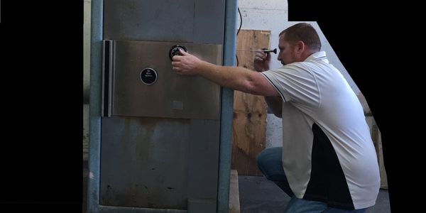 Safe Moving, Safe Opening - GOODMAN SAFE & LOCK - Sugar Land, Texas