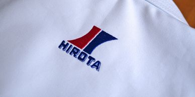 English | Shinji Akita