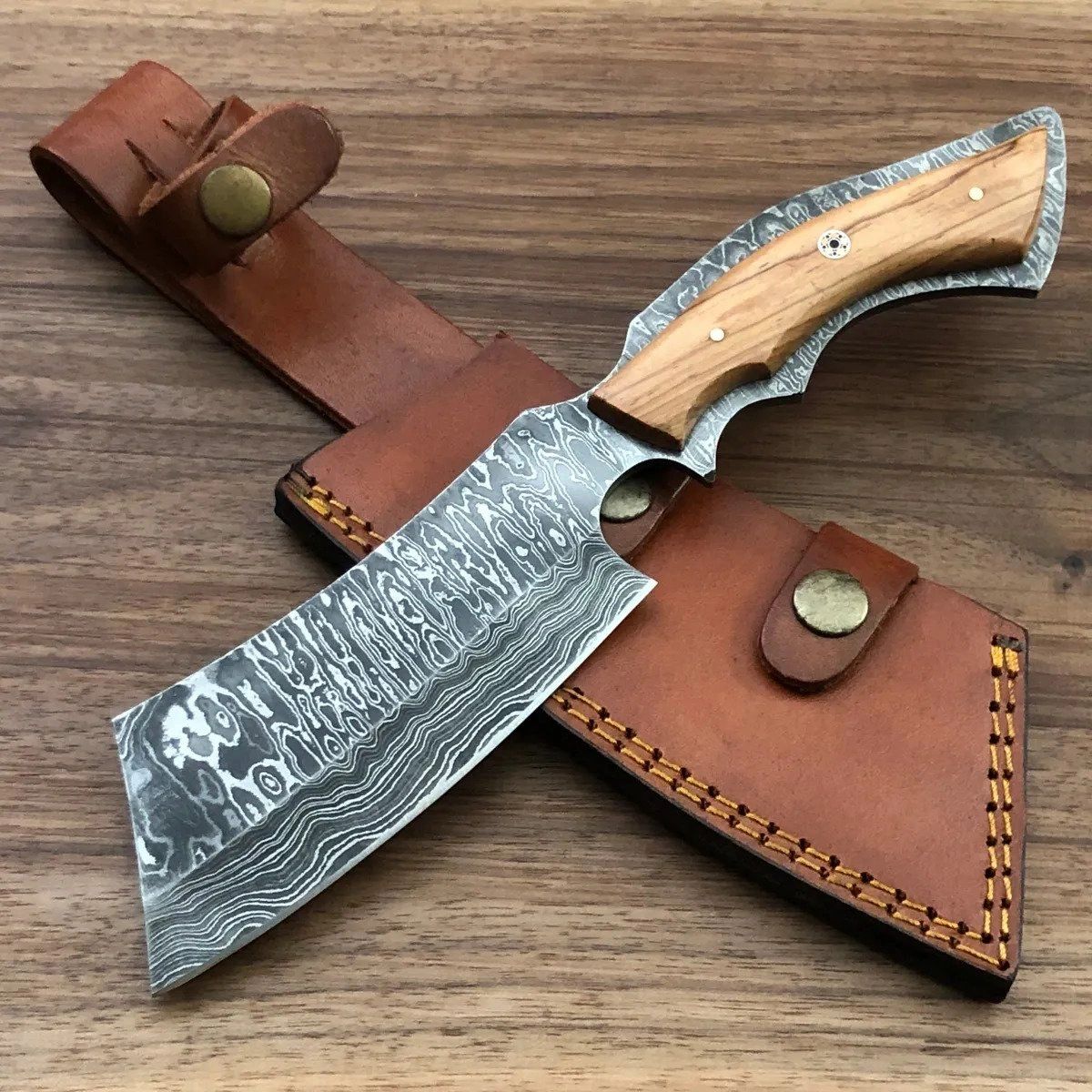 Elegance in Blades: Collector Knives by Ash Gears