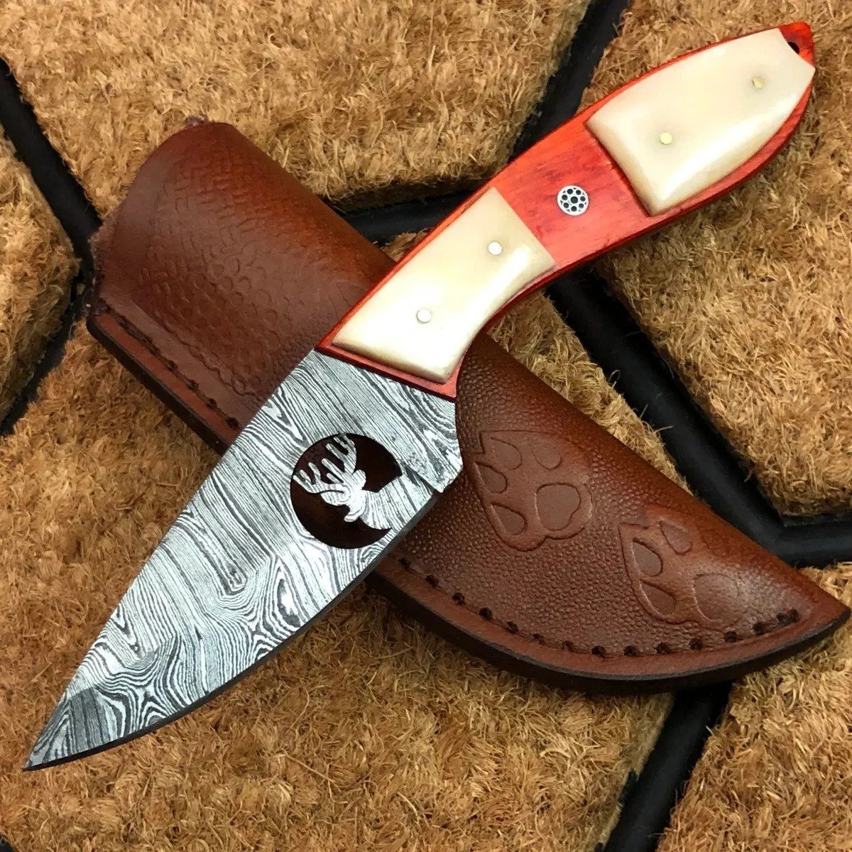 Unveiling the Finest: The Art of Skinning Knives