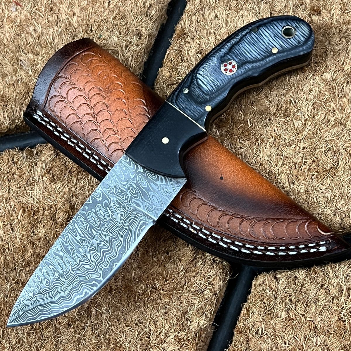 ASH UM57 Damascus steel handmade hunting Skinning Bushcraft knife 8 inches