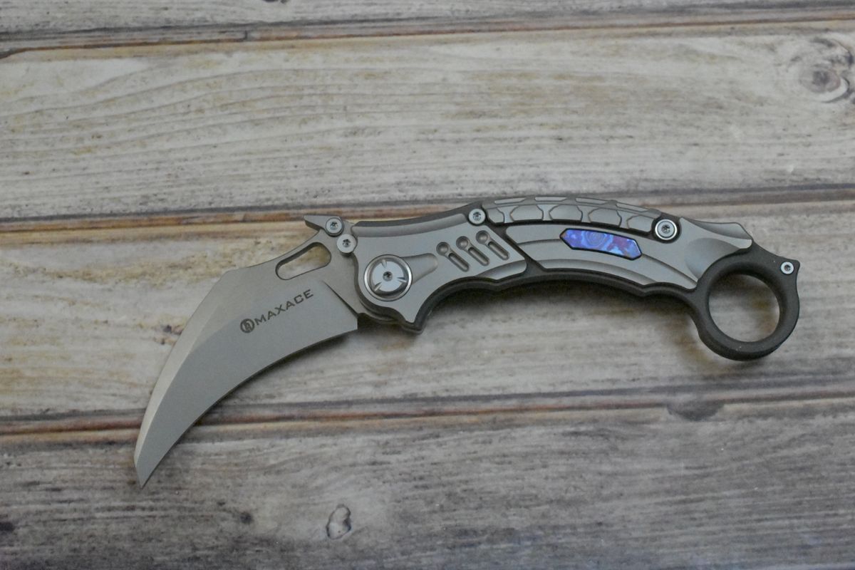 Maxace Raptor: Stock Version