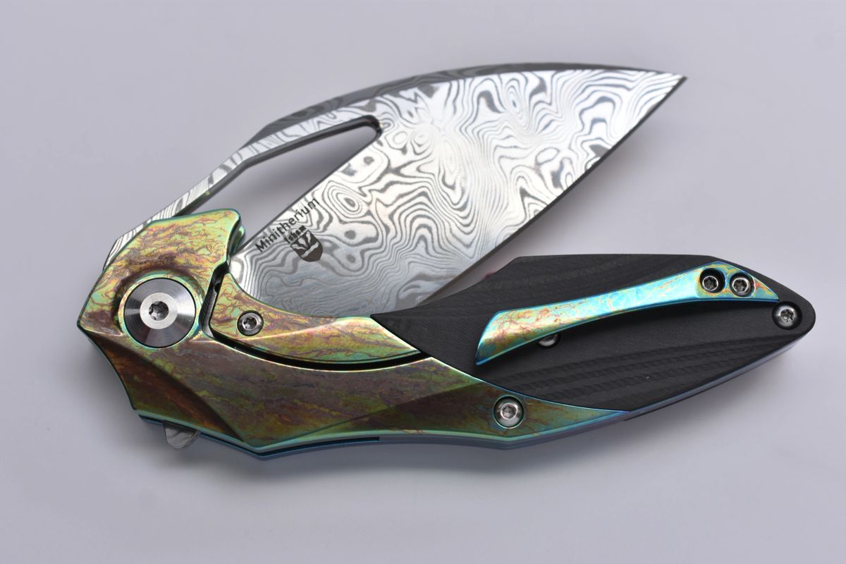 Kizer Minitherium: Custom buffed and given a green back ground and ...