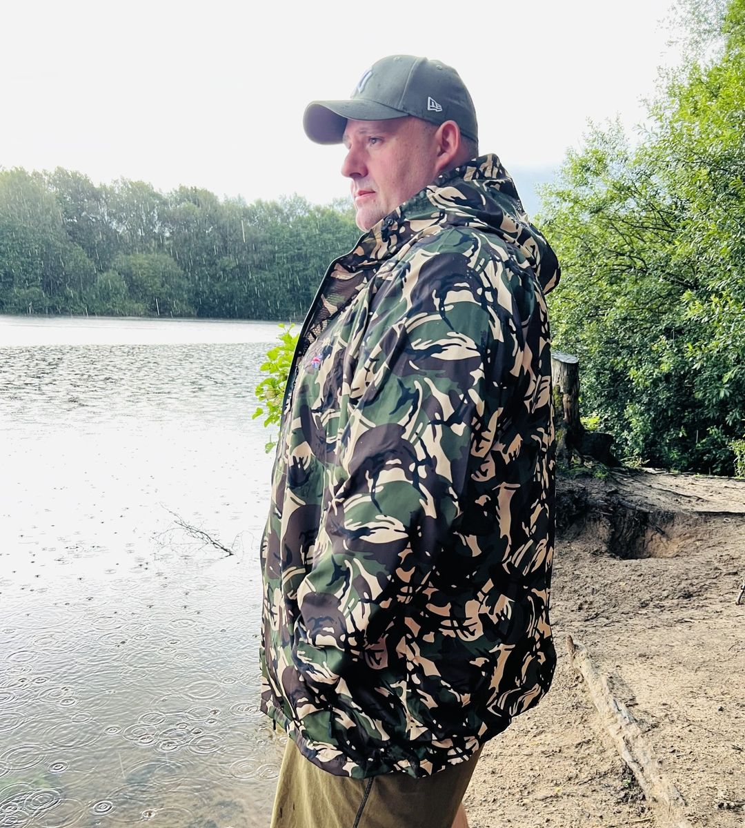 Smart Carp Lightweight Waterproof Camo Jacket 4XL ONLY