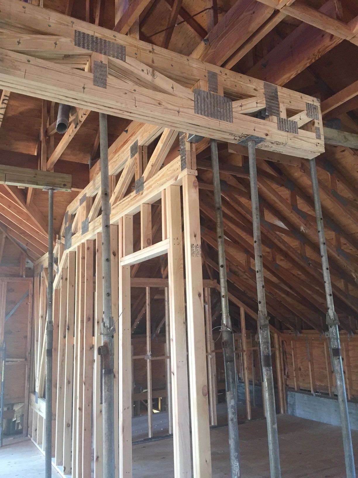 RM BUILDING COMPONENTS - Truss Manufacturer - Vero Beach, Florida