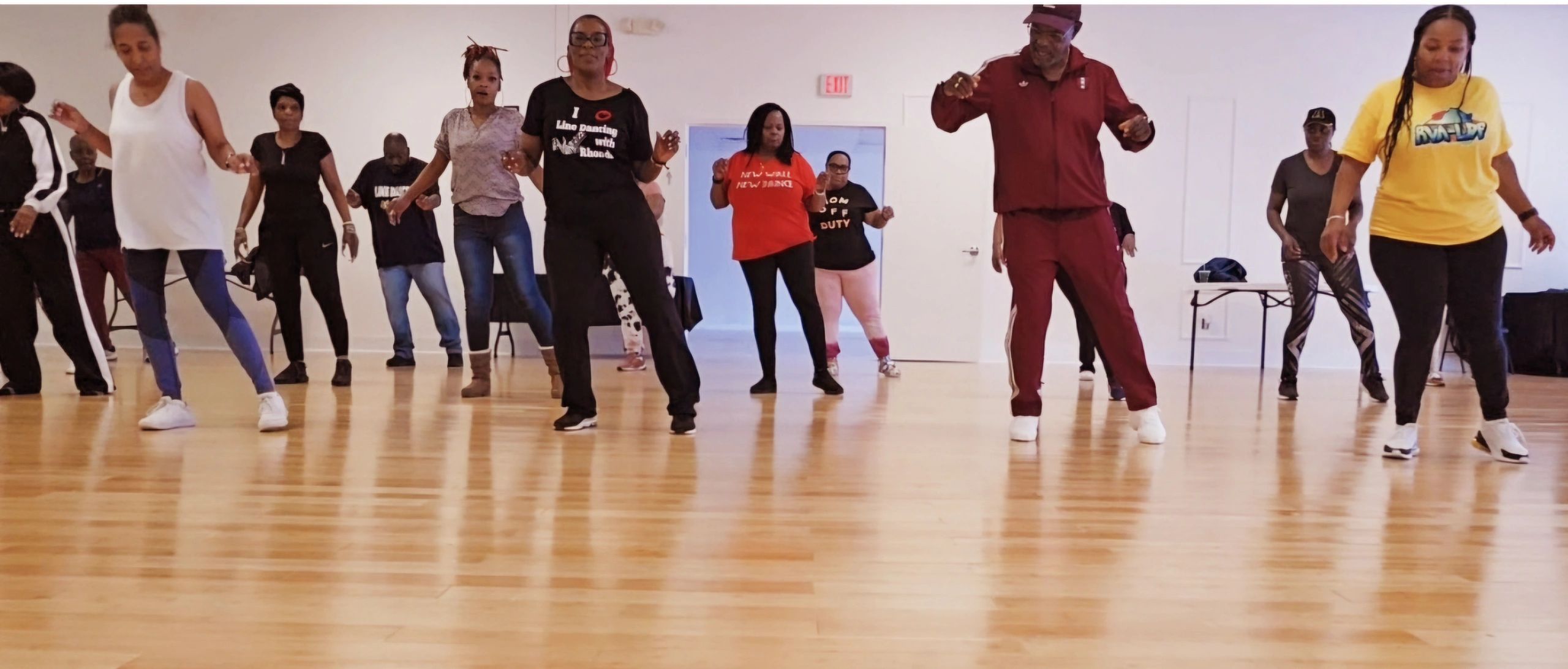 Danceislife - Line Dancing With Rhonda, Line Dance Class