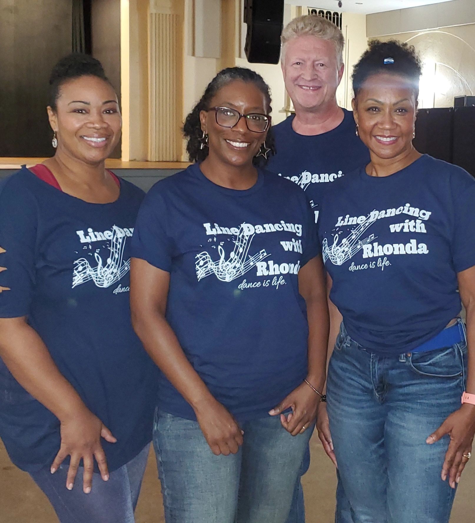 Danceislife - Line Dancing With Rhonda, Line Dance Class