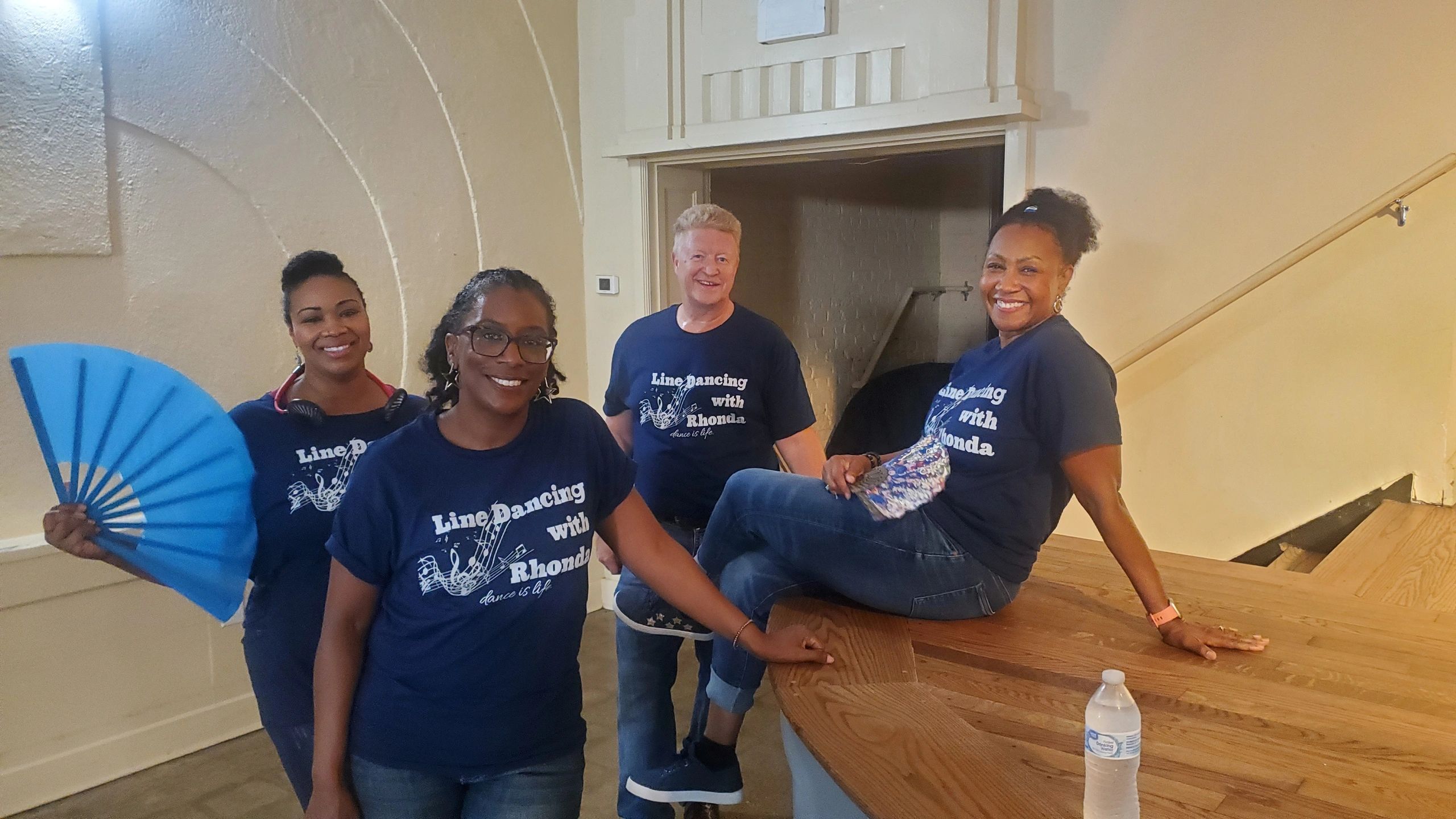 Danceislife - Line Dancing With Rhonda, Line Dance Class