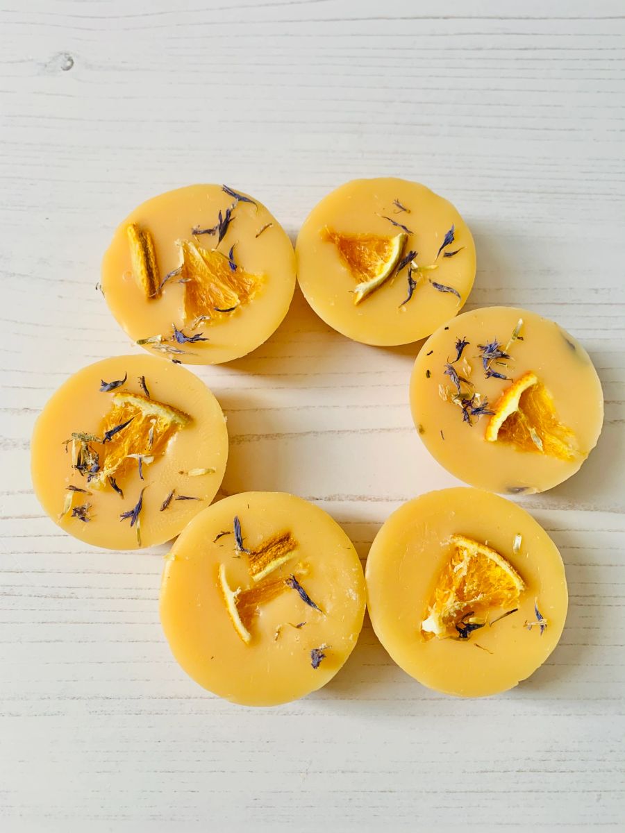 Round wax melts