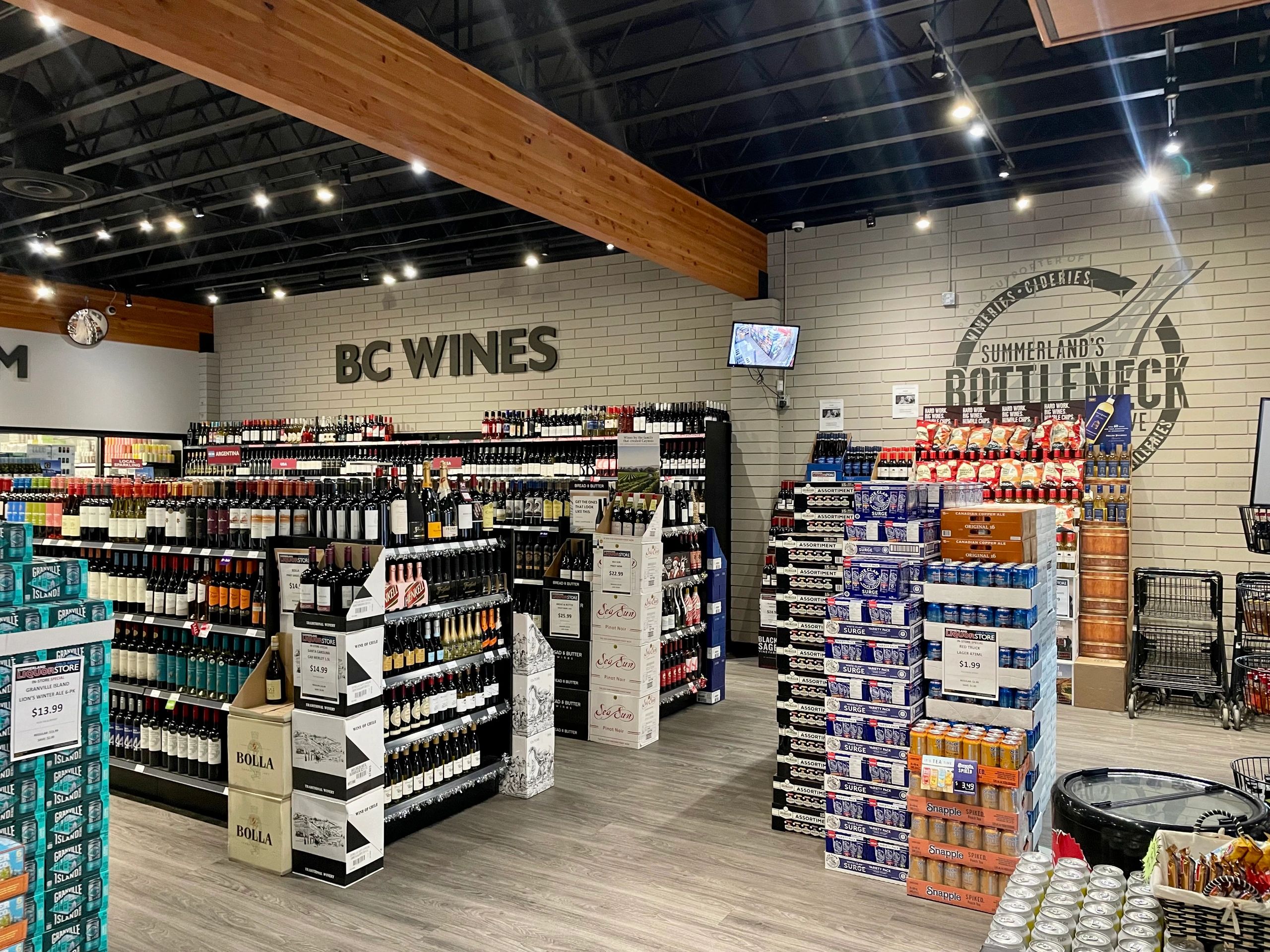 Summerland Liquor store