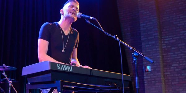 Singer John Jones - Music, Entertainment