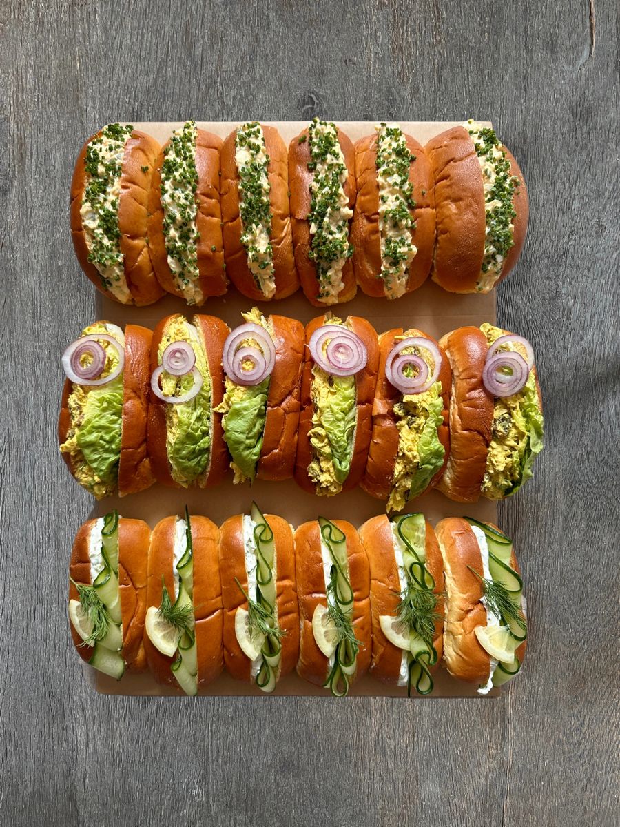 The Finger Roll Platter