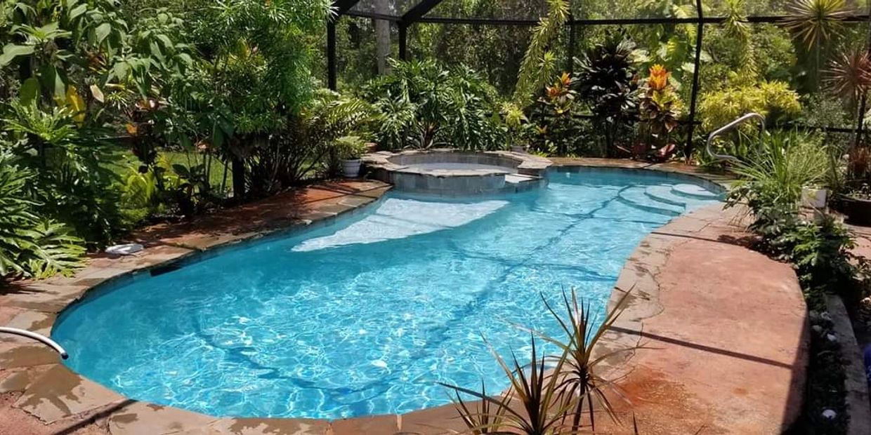 Bucks Pools LLC - About, Pool Service