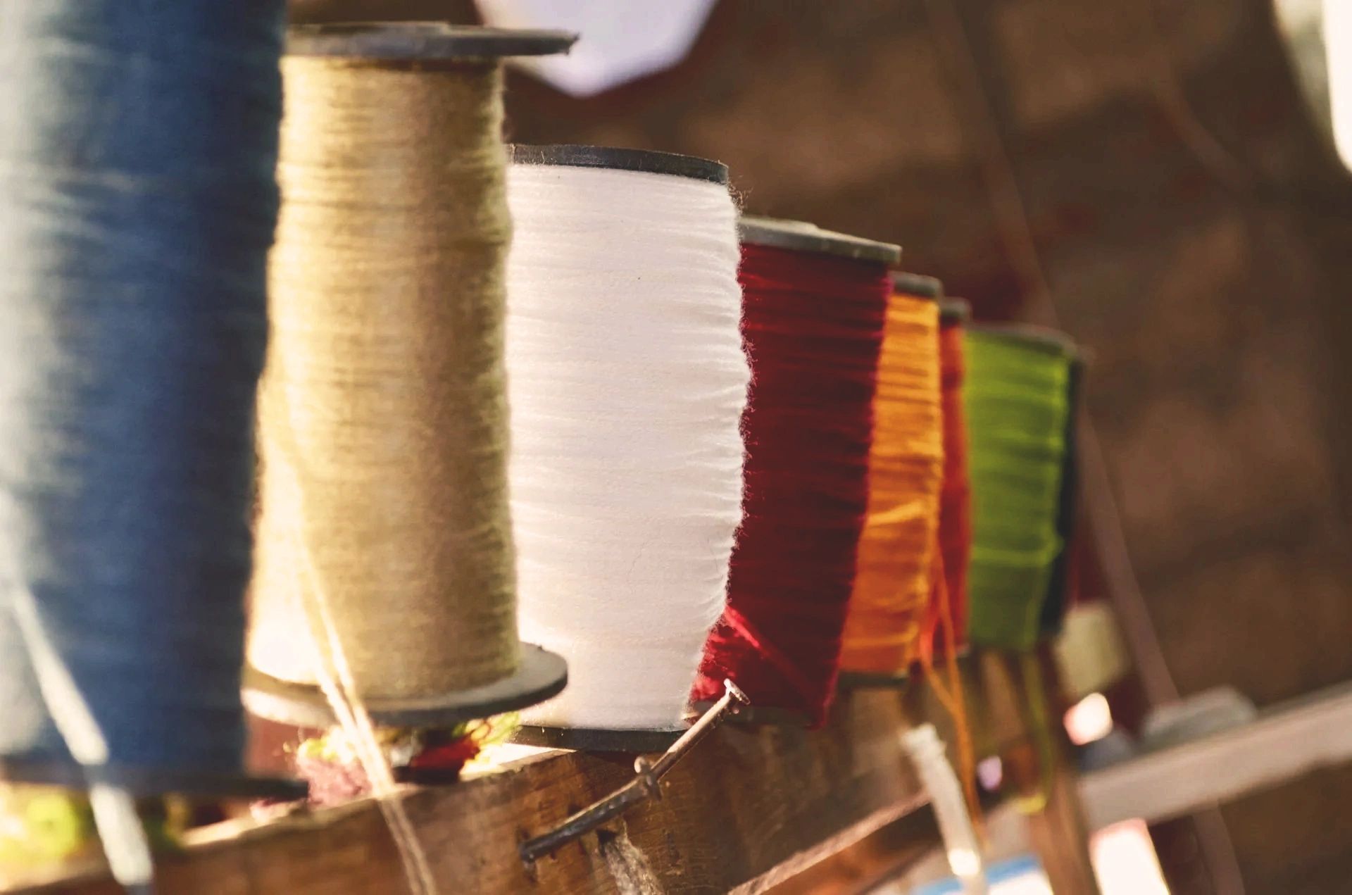 The Moi Thread Project - Home