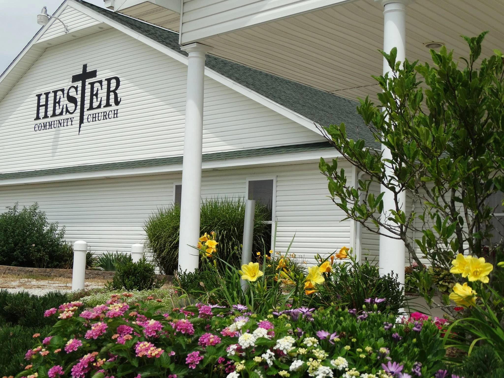 Hester Community Church - Hester Church, Nondenominational Church