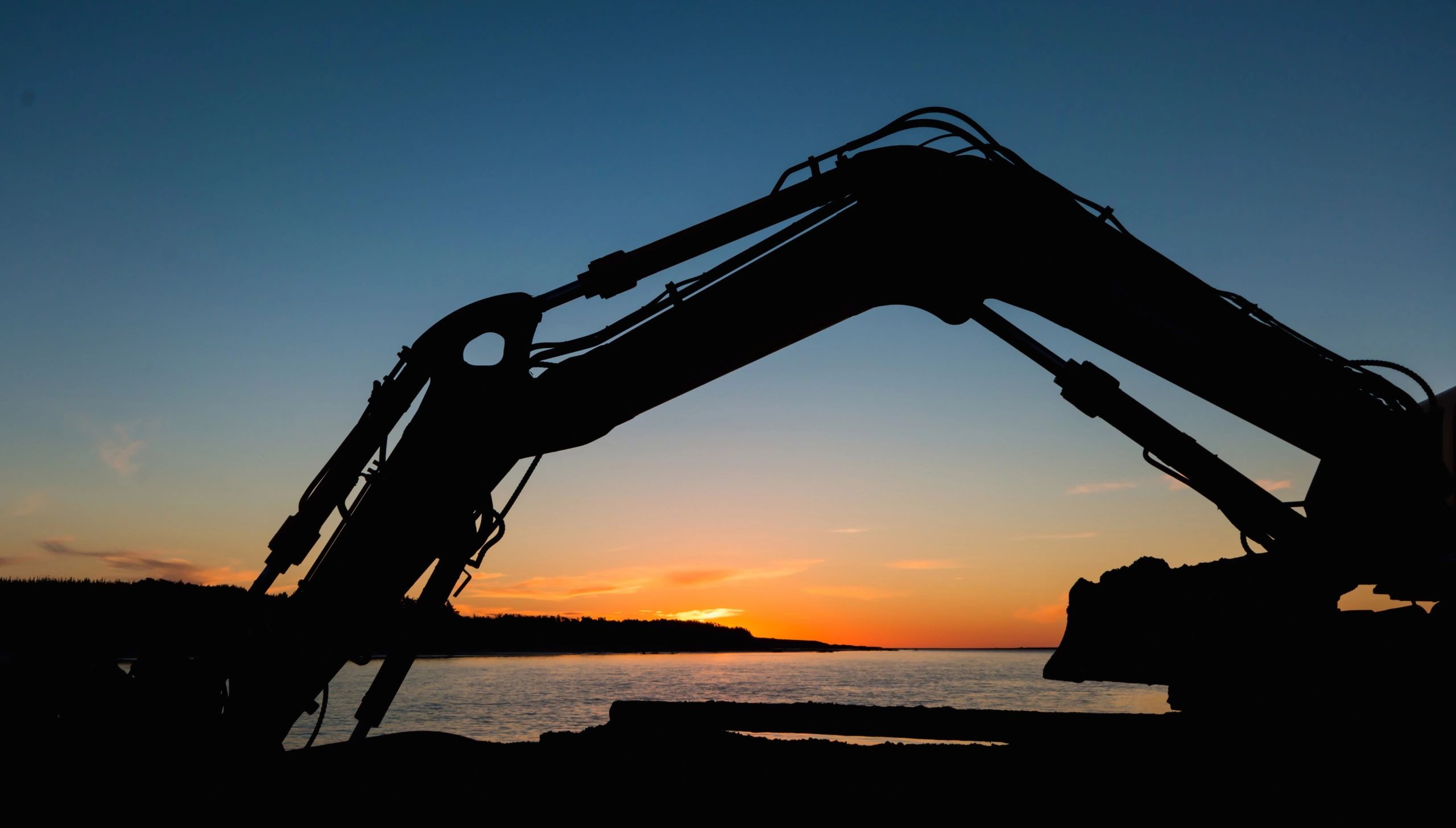 Excavator Service - Rising Tide Construction