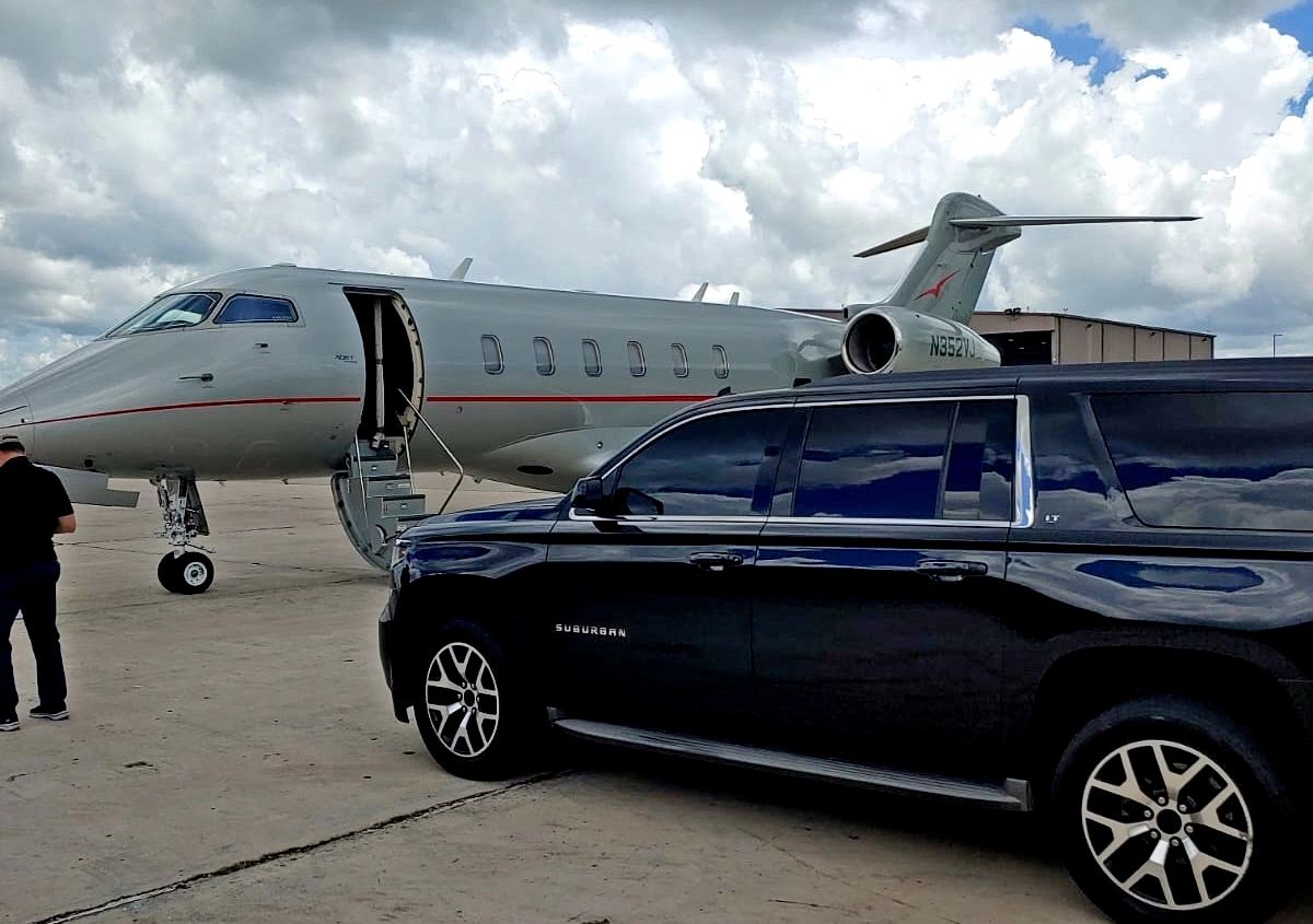 Luxury SUV | lavishtransports.com