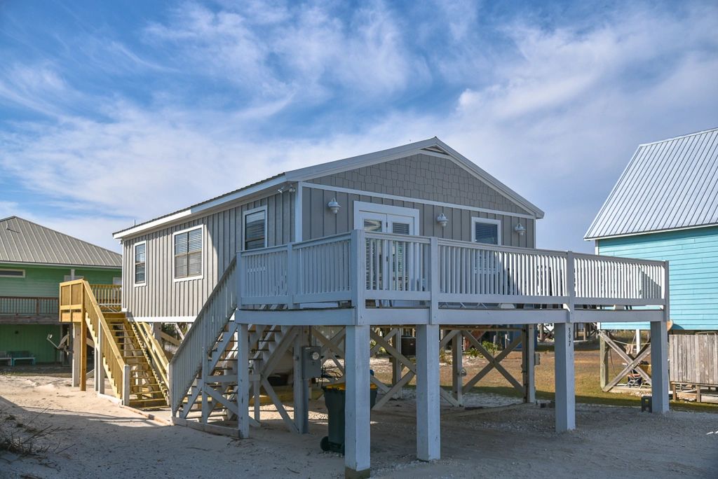 The Summer Salt - Beach House, Vacation Rental