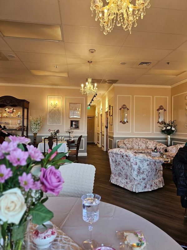 Welcome to The Royal Tea Room located in Shorewood, Illinois