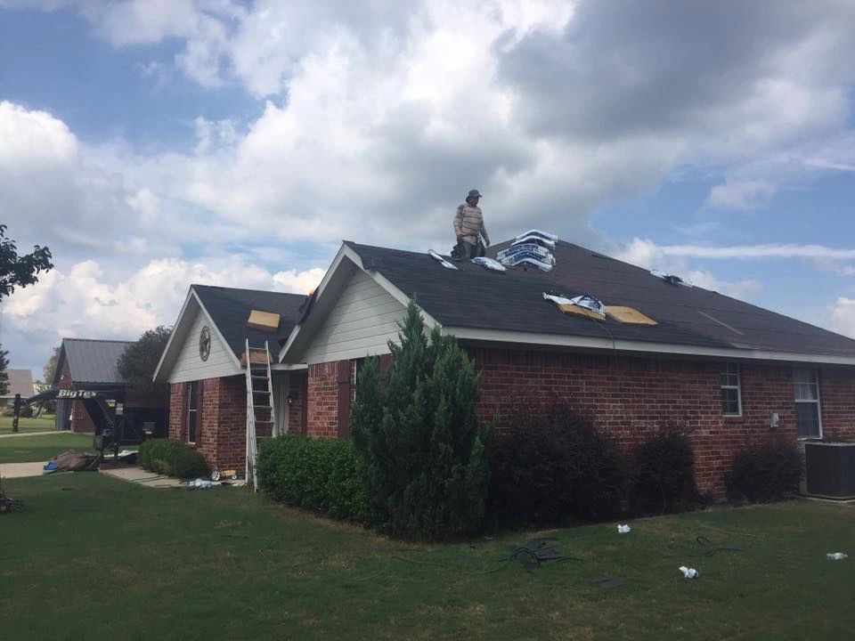 Red River Roofing