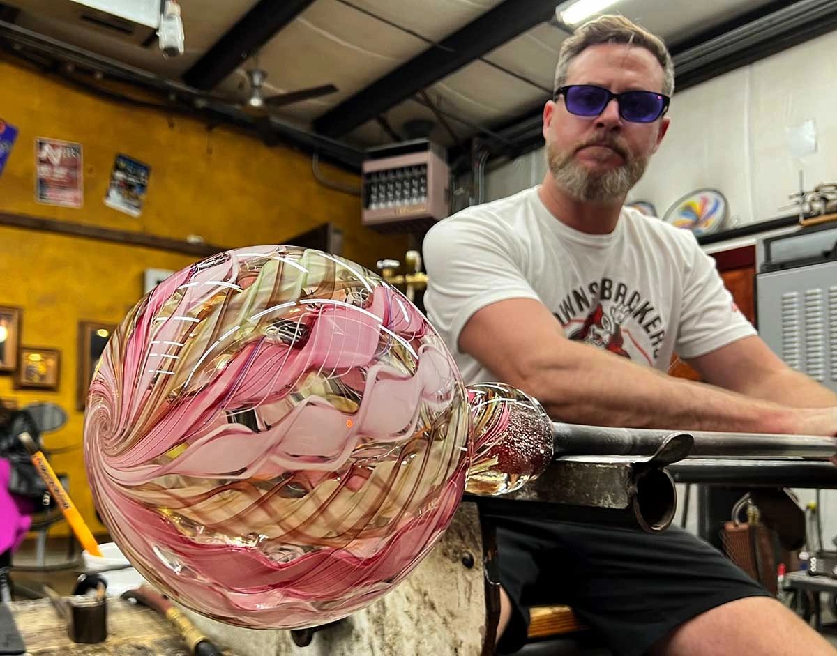 Gallery | One Eared Cow Glass, Inc.