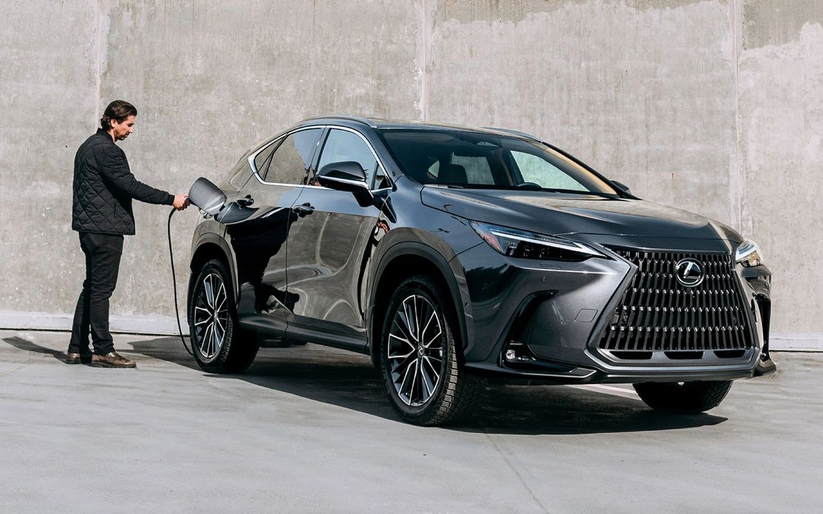 LEXUS NX 450H+