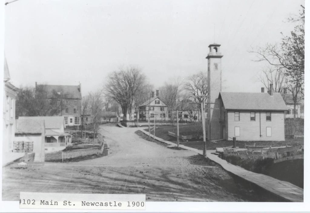 Historical Photos, Books and Maps - Newcastle Historical Society