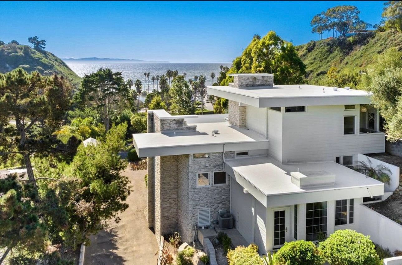 Santa Barbara Beach House