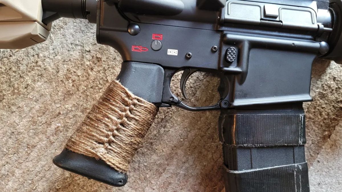 Changing AR Trigger Guard