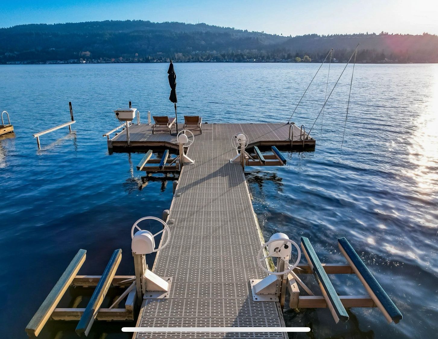 Premium Boat Lifts & Accessories | Davis