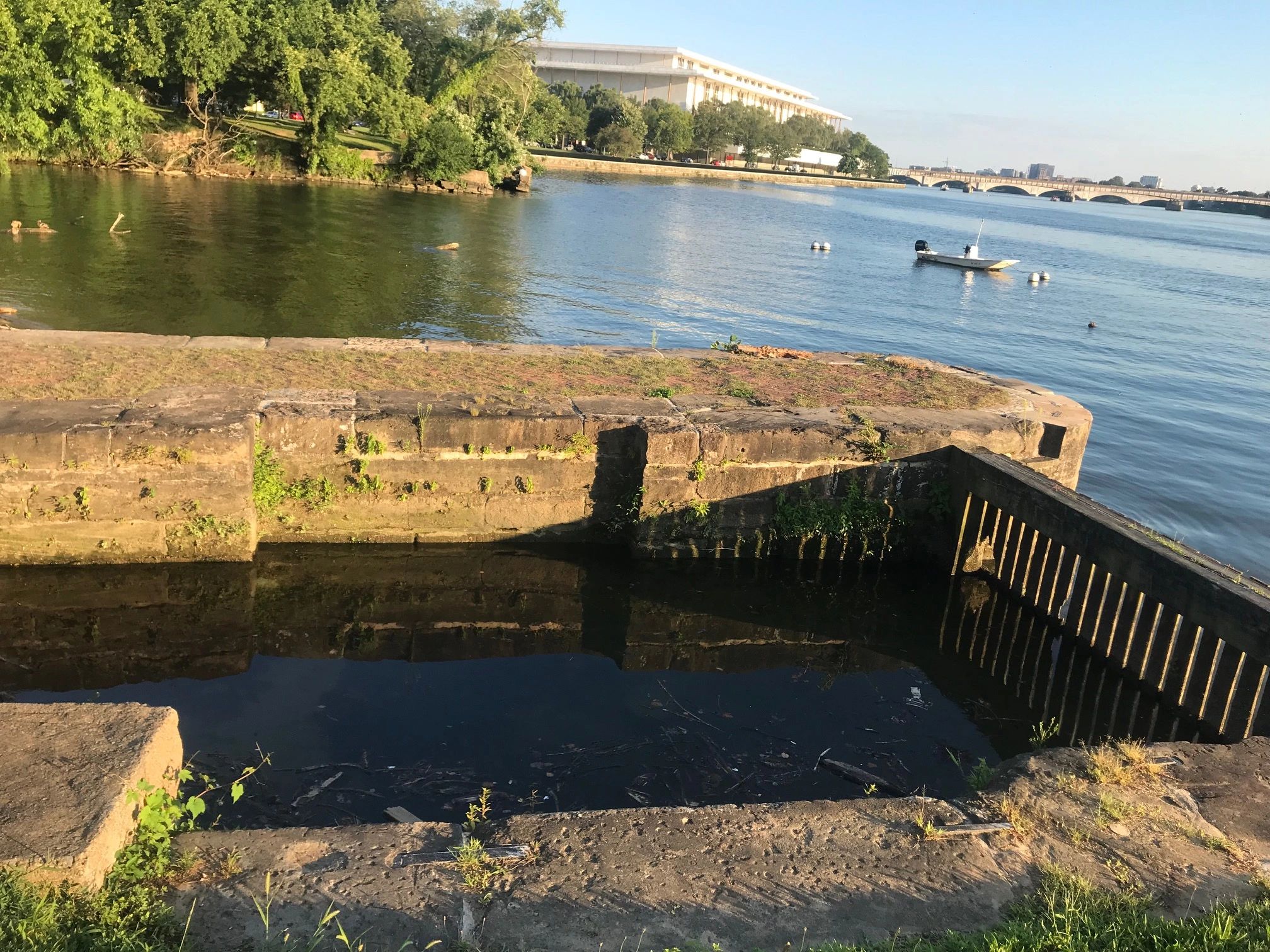 Tide Lock (C&O Canal Mile 0)