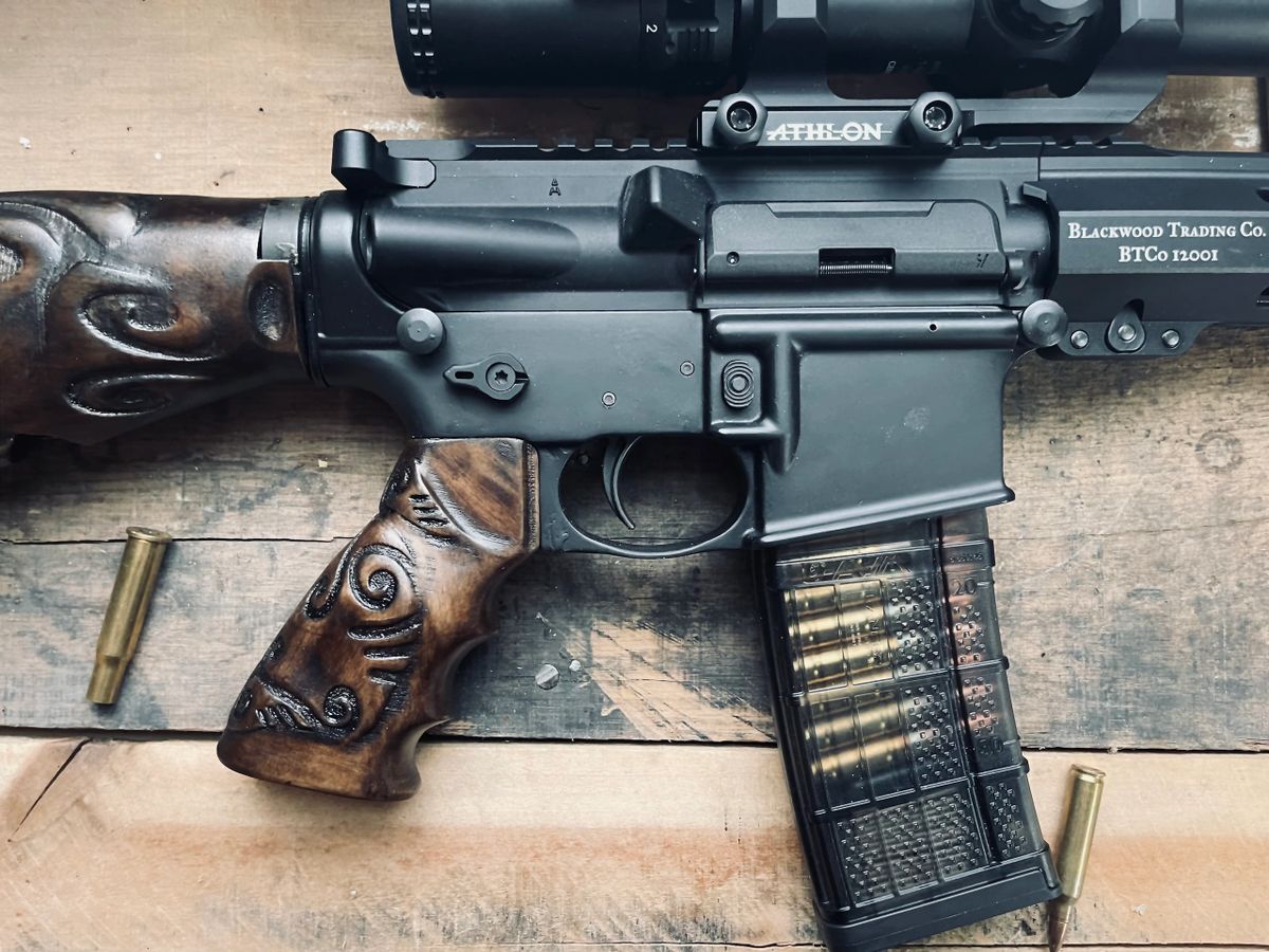 "Blackwood" AR-15 Grip MKII
