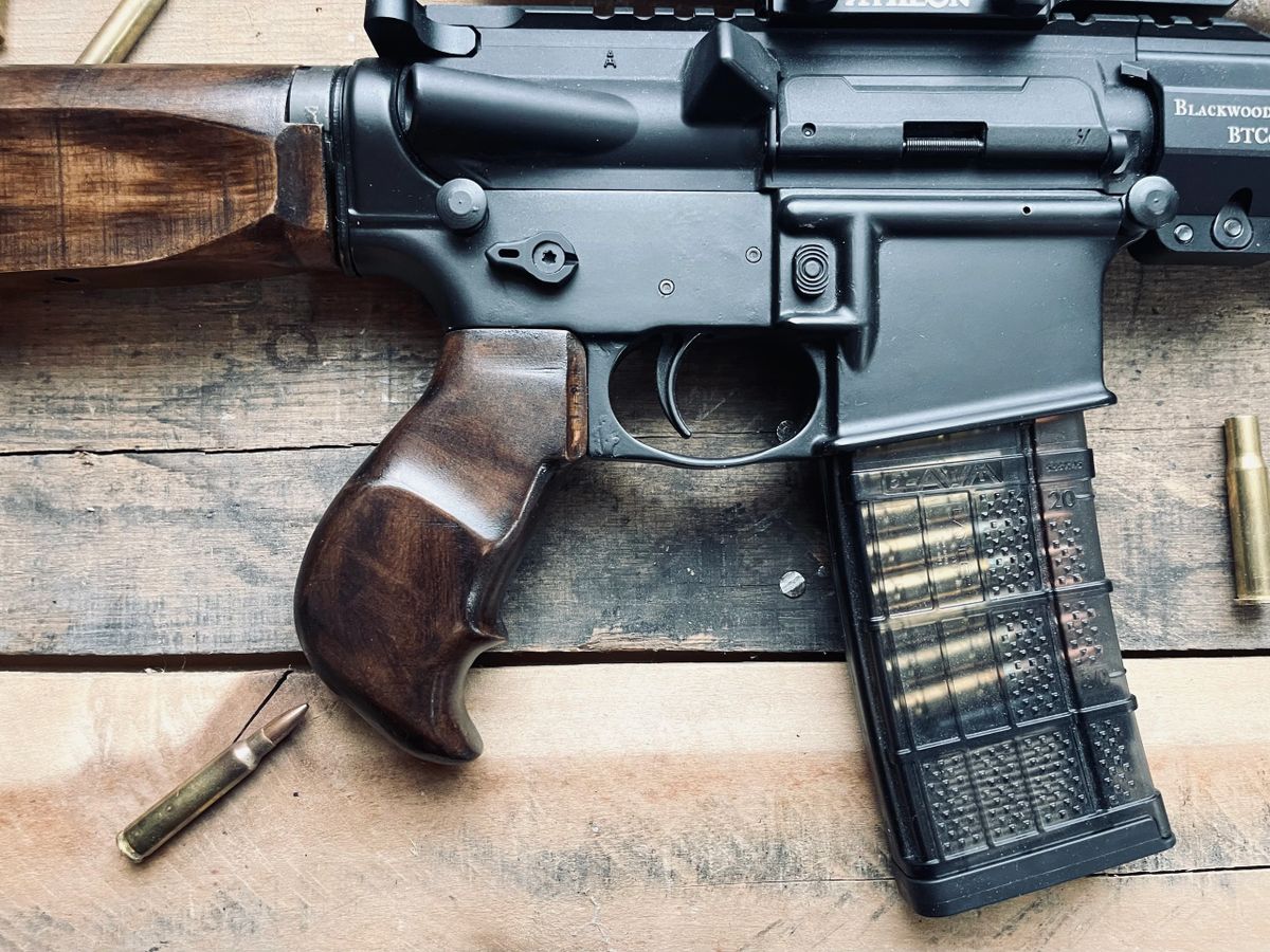 "Tommy" AR-15 Grip